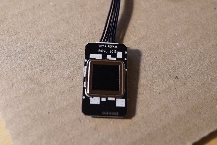 ゲート用指紋認証システム－静電容量式（1）: 備忘ログ